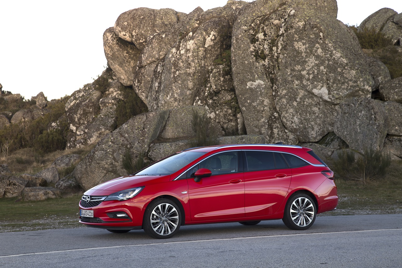 Opel Astra Sports Tourer – Neuer Vorzeige-Kombi aus Rüsselsheim ...