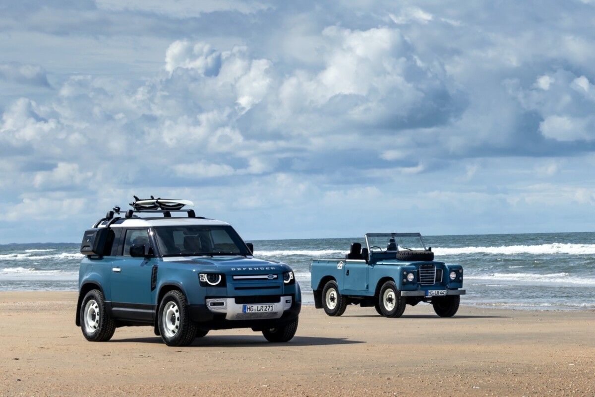 Defender 90 Marine Blue Edition - Sondermodell auf Defender Basecamp ...