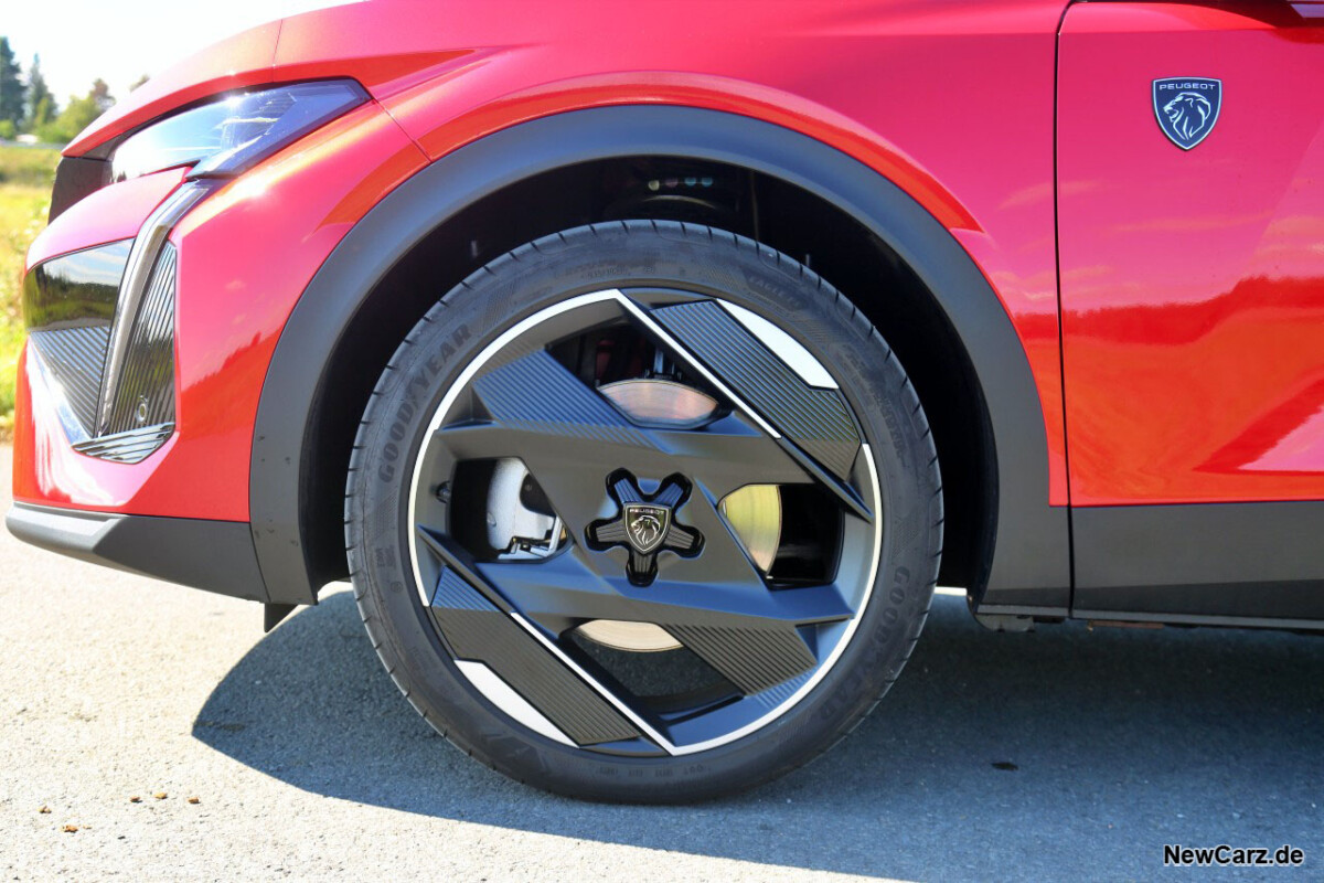 Peugeot 408 Hybrid 180 – Der Dritte ist Nummer eins - NewCarz.de